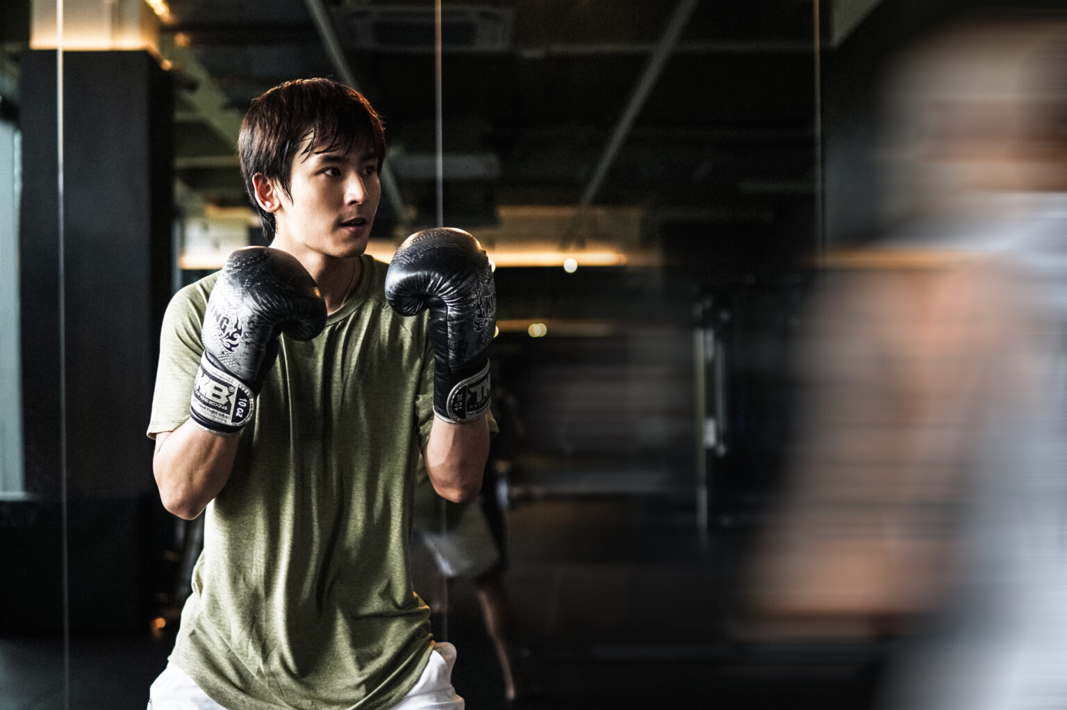 拳击 Boxing - 张哲瀚官方网站 | Zhang Zhehan Official Website