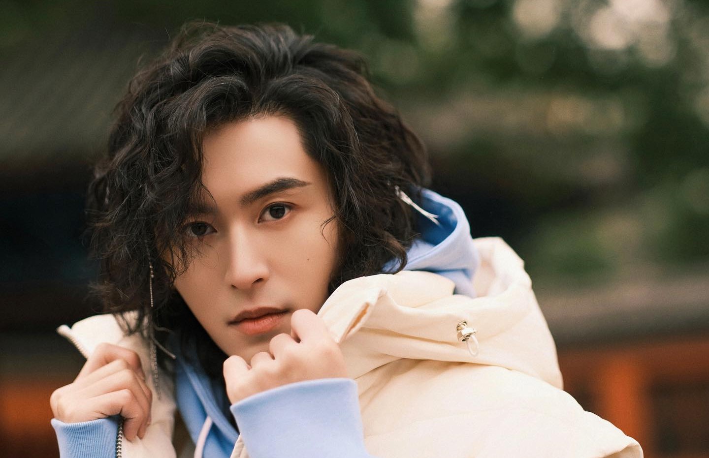 Zhang Zhehan: The Most Handsome Man Alive 2024 张哲瀚，2024全球最帅男人 - 张哲瀚官方网站 ...